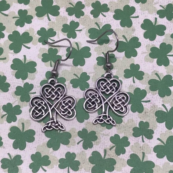 Jewelry by chelle | Jewelry | Celtic Infinity Knot Clover Shamrock ...